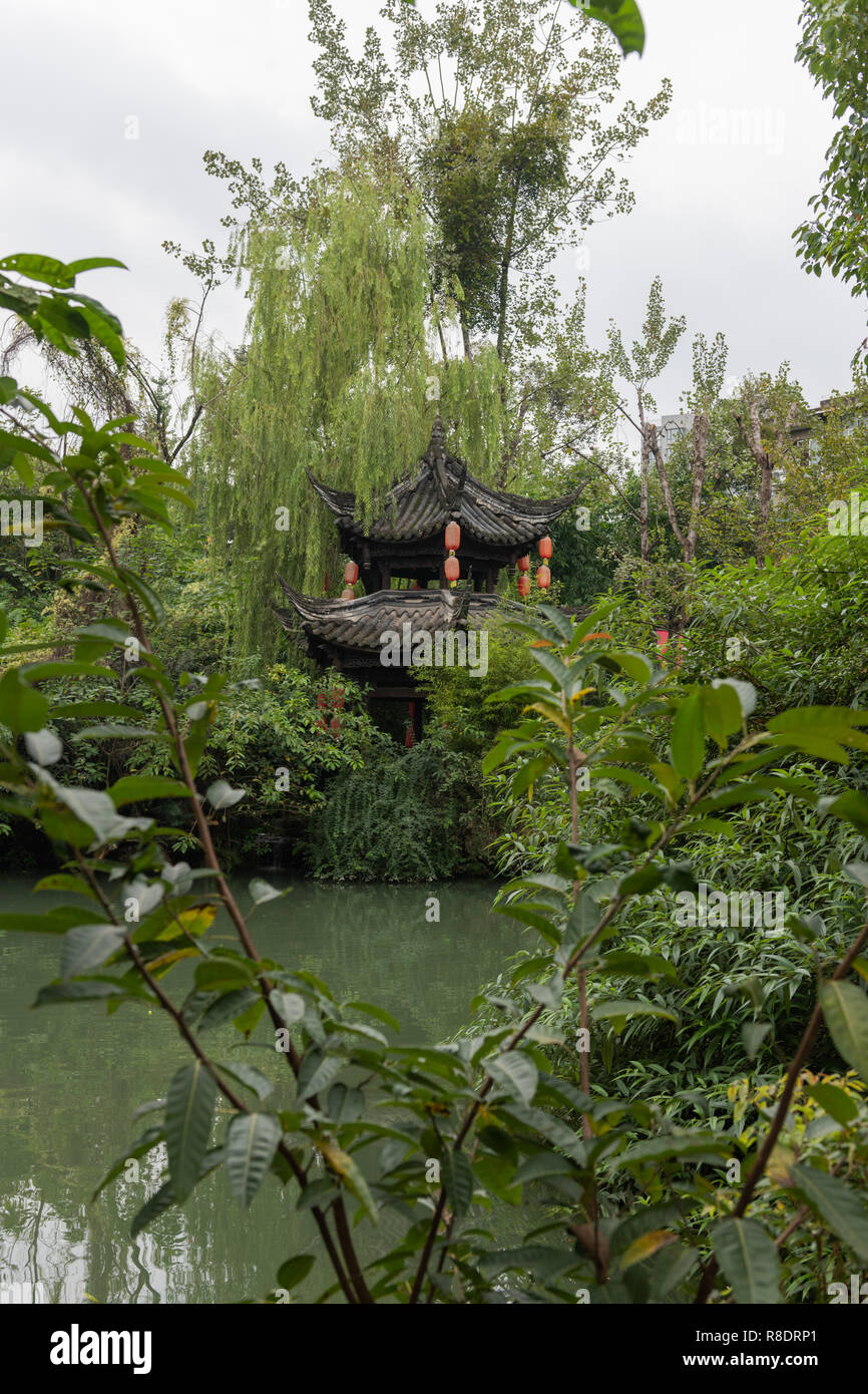 Buddhist temple gardens in china hi-res stock photography and images ...