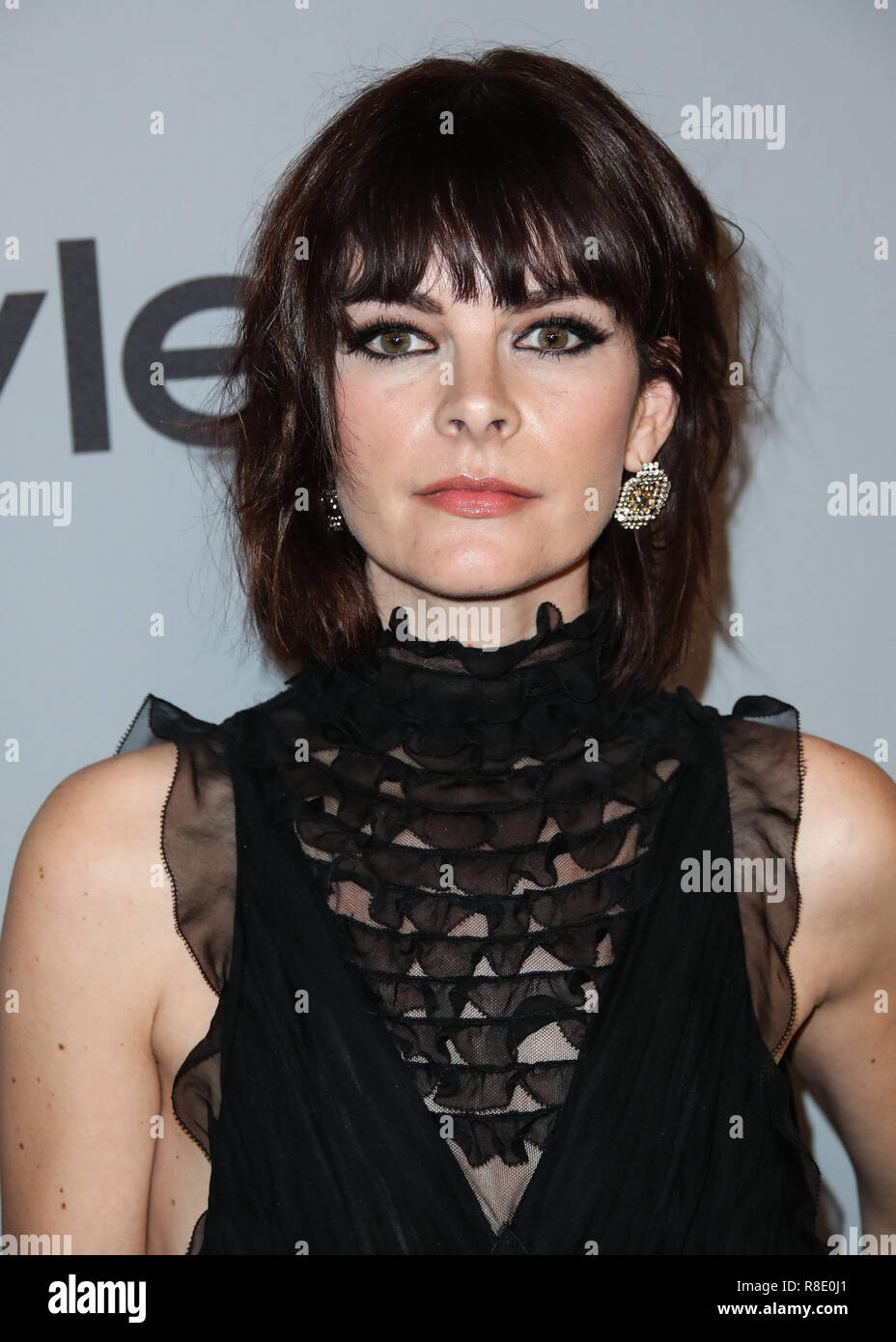 BEVERLY HILLS, LOS ANGELES, CA, USA - JANUARY 07: Kelly Oxford at the ...