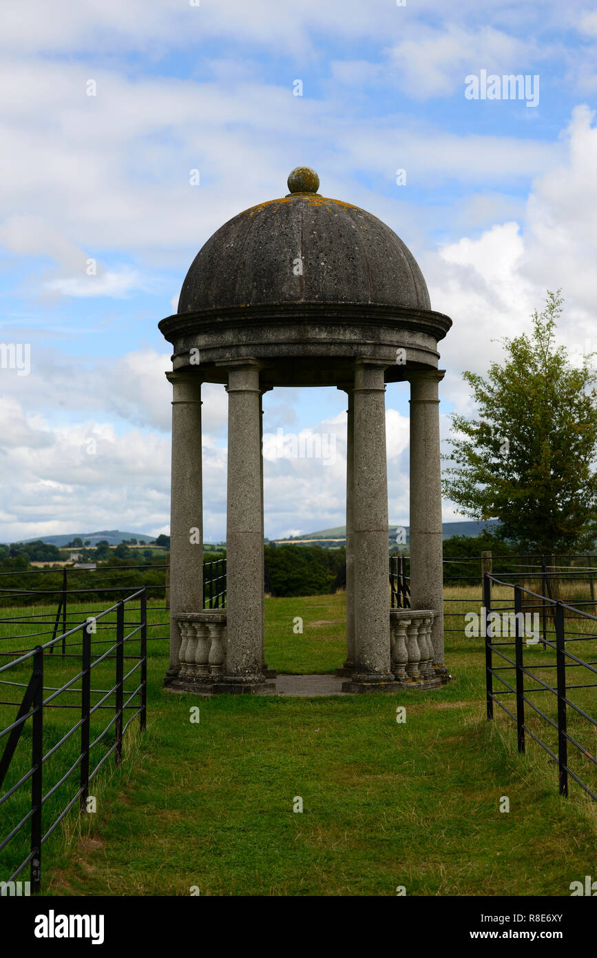 Classical temple hi-res stock photography and images - Alamy