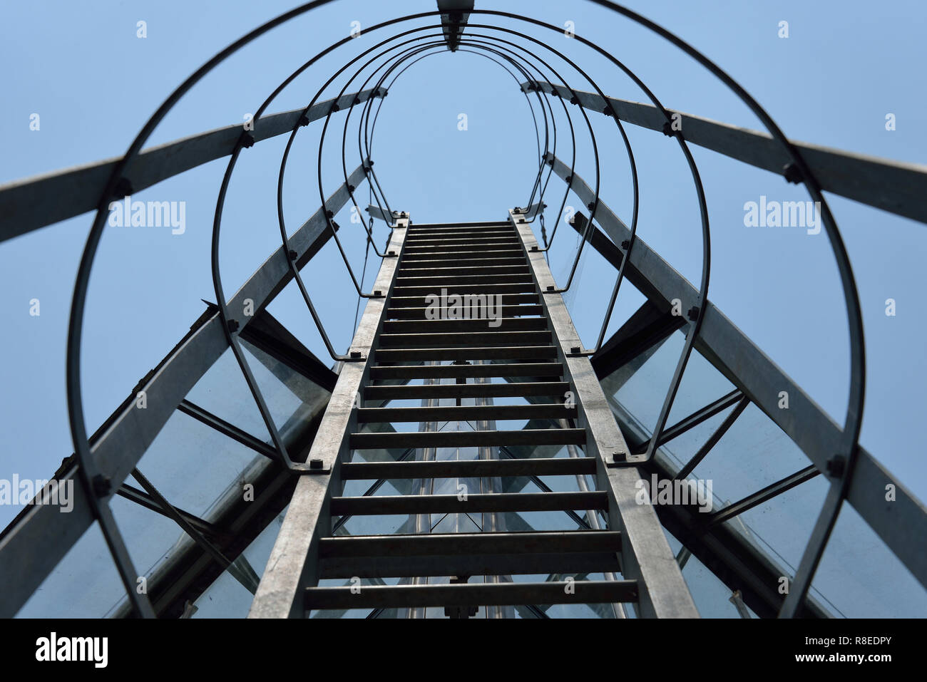 Fire escape on office building hi-res stock photography and images - Alamy