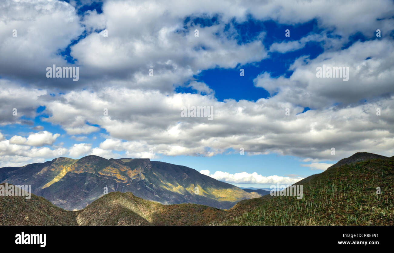 Road from Oaxaca to Mexico City through scenic mountain ranges and ...