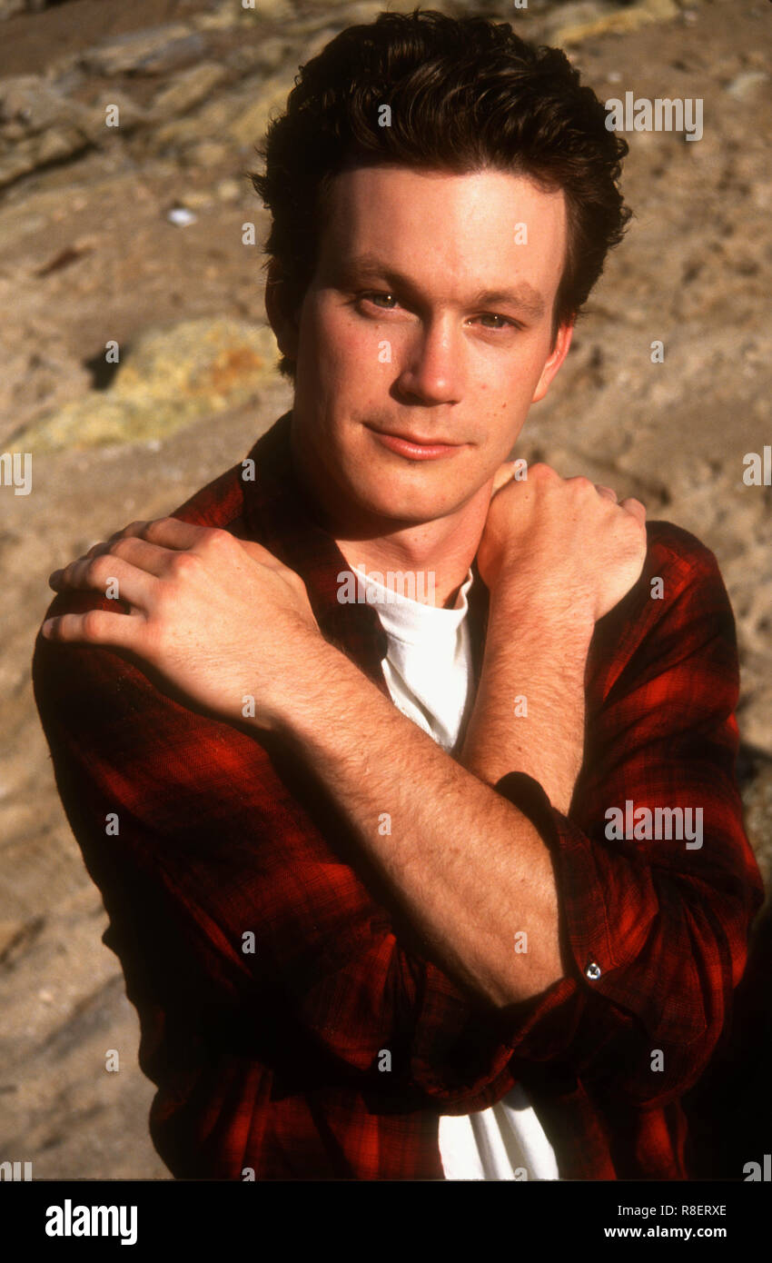 MALIBU, CA - APRIL 26: (EXCLUSIVE) Actor Andrew Lowery poses at a photo ...