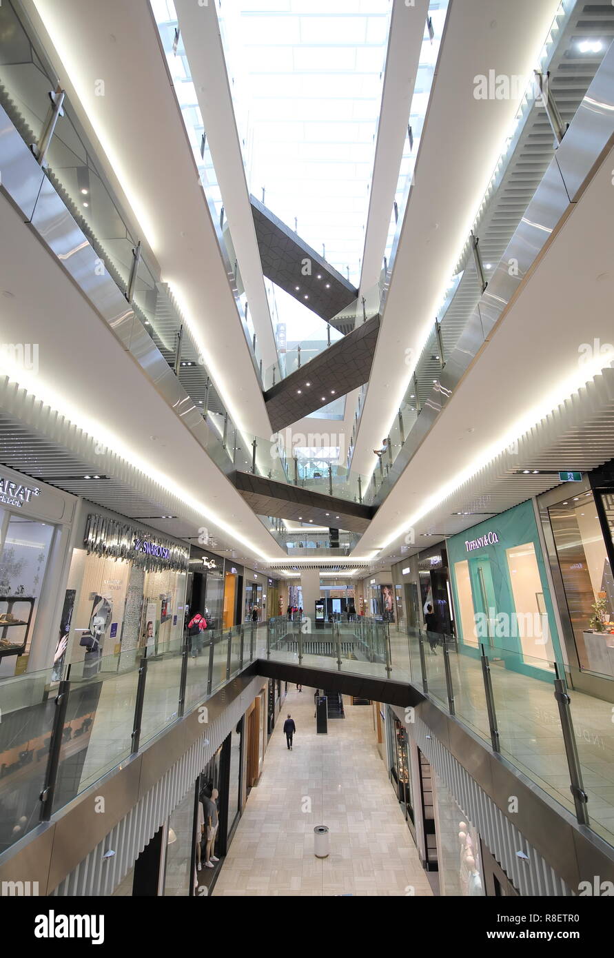 People visit Emporium shopping mall in Melbourne Australia Stock Photo ...
