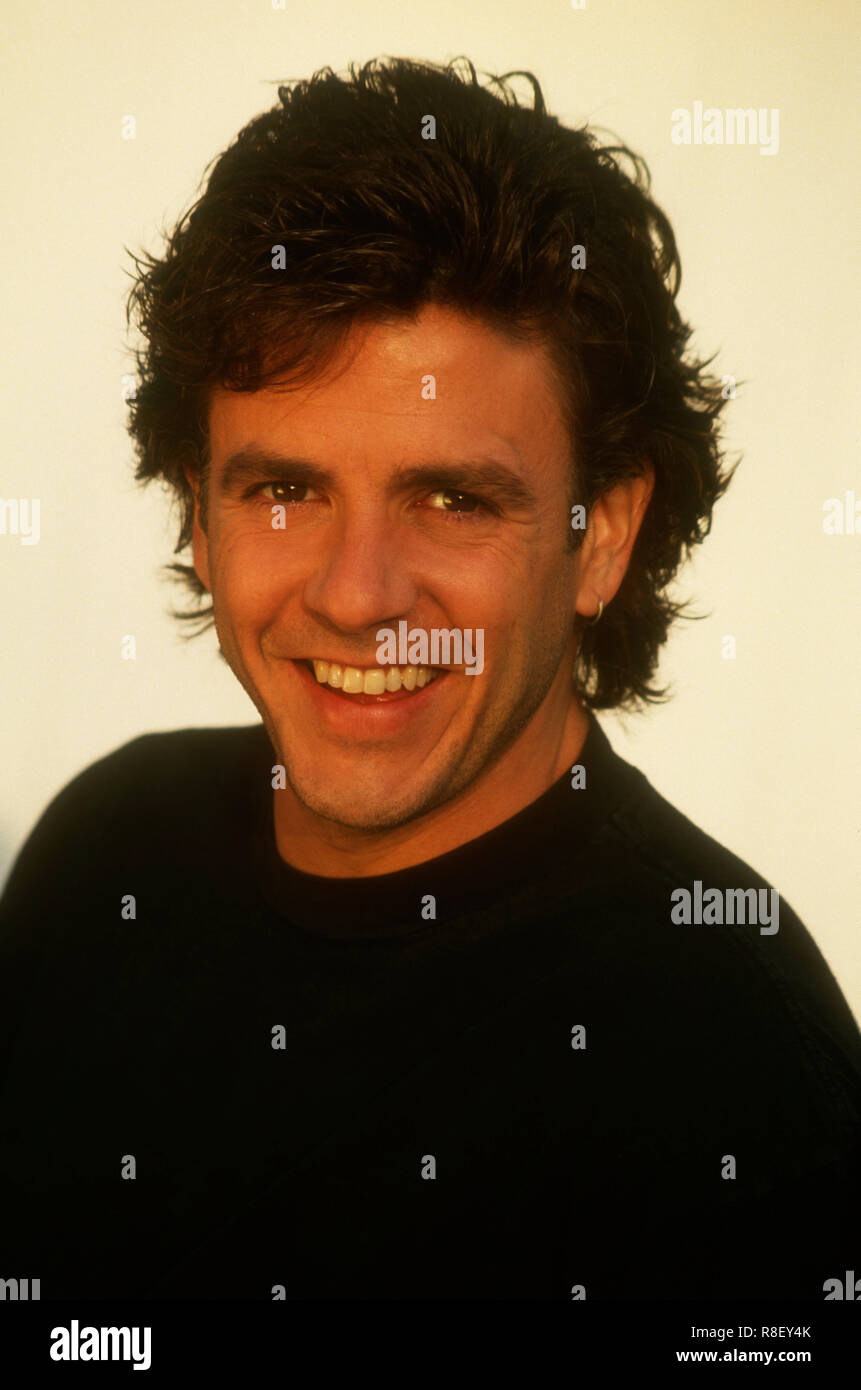 Family ties tv hi-res stock photography and images - Alamy