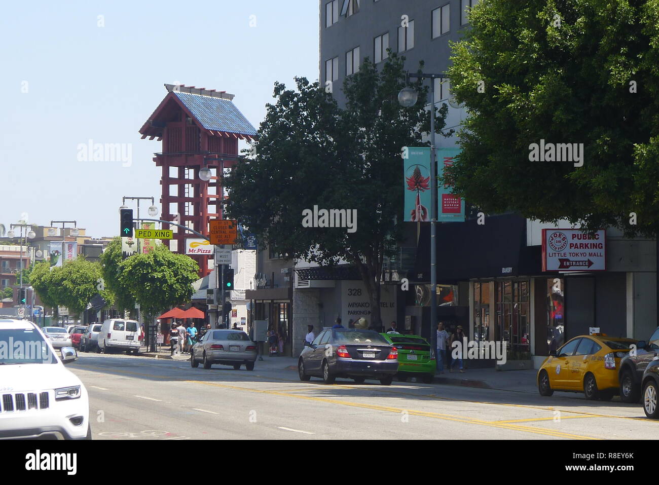 Little tokyo hi-res stock photography and images - Alamy