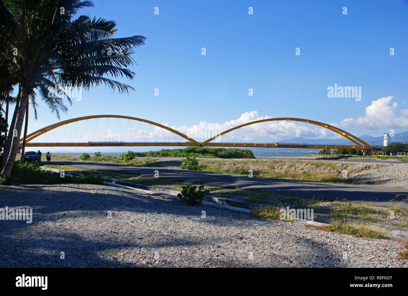 Jembatan Kuning, Ponulele Bridge, Palu, Central Sulawesi, Indonesia ...