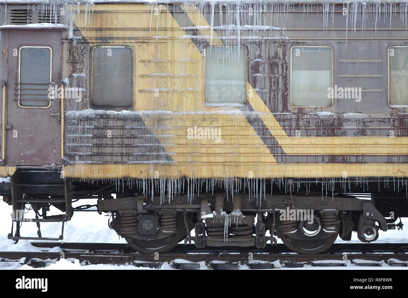 Ice coupling hi-res stock photography and images - Alamy