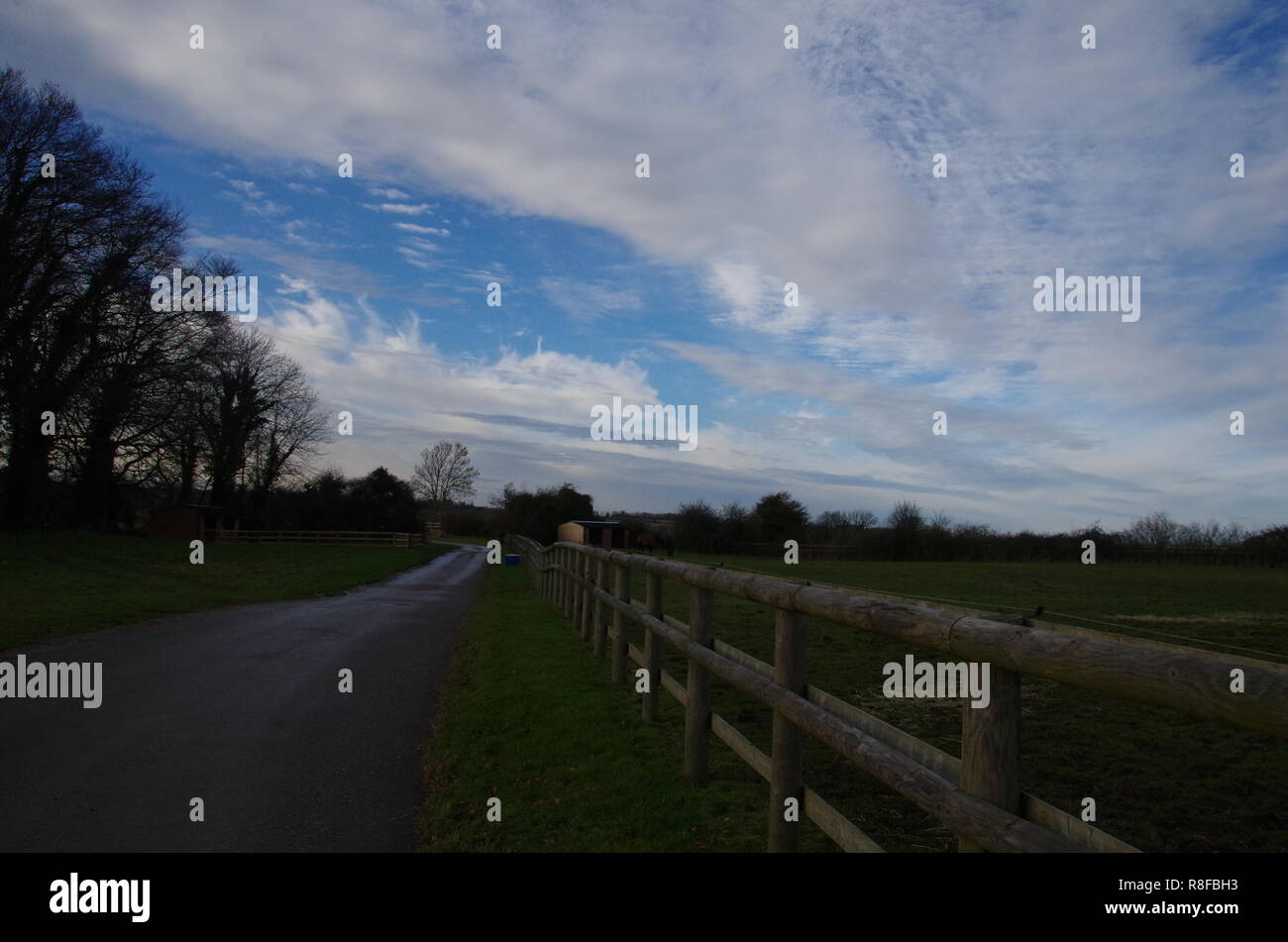 The Macmillan Way. Long-distance trail. Gloucestershire. Cotswolds ...