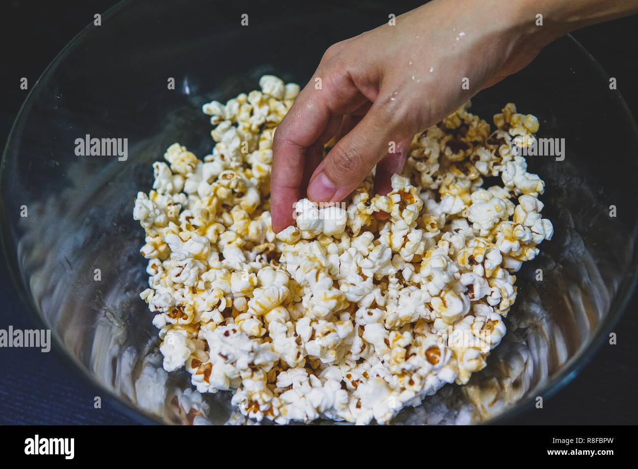 Hand grabbing paper hi-res stock photography and images - Alamy