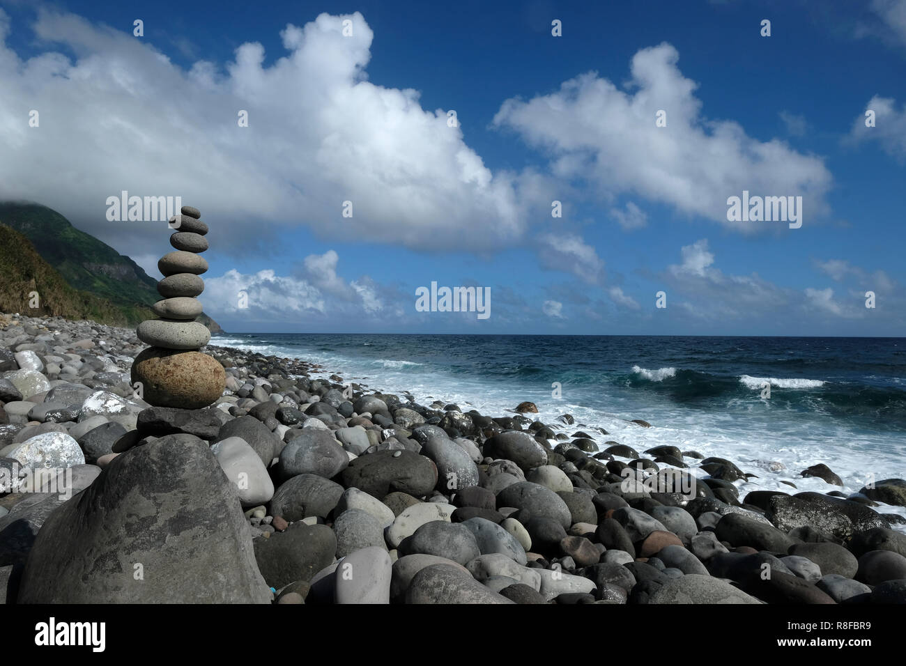 Valugan boulder beach hi-res stock photography and images - Alamy