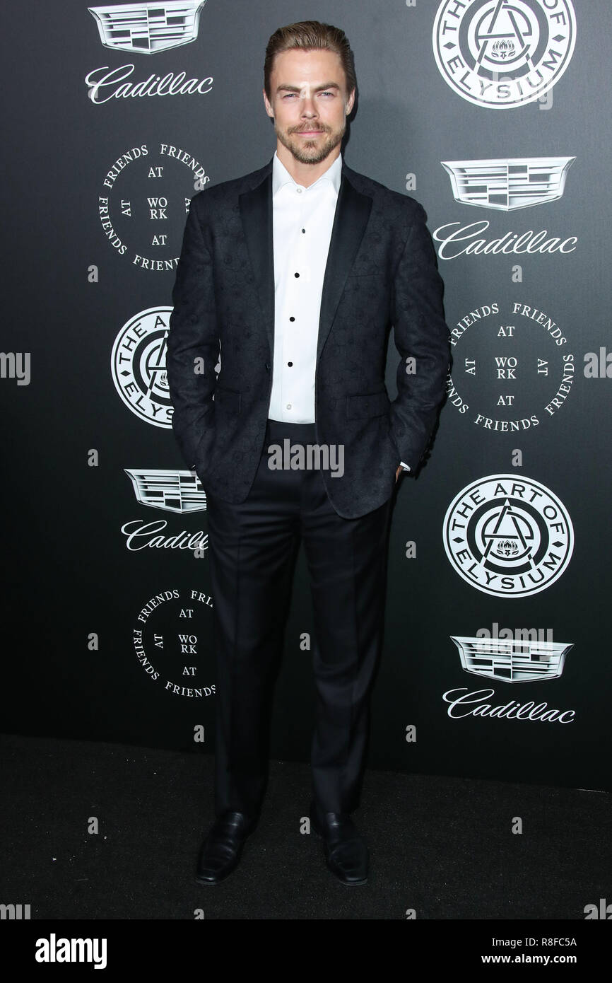 SANTA MONICA, LOS ANGELES, CA, USA - JANUARY 06: Derek Hough at The Art ...