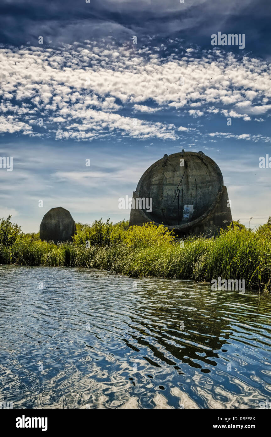 Denge sound mirror hi-res stock photography and images - Alamy
