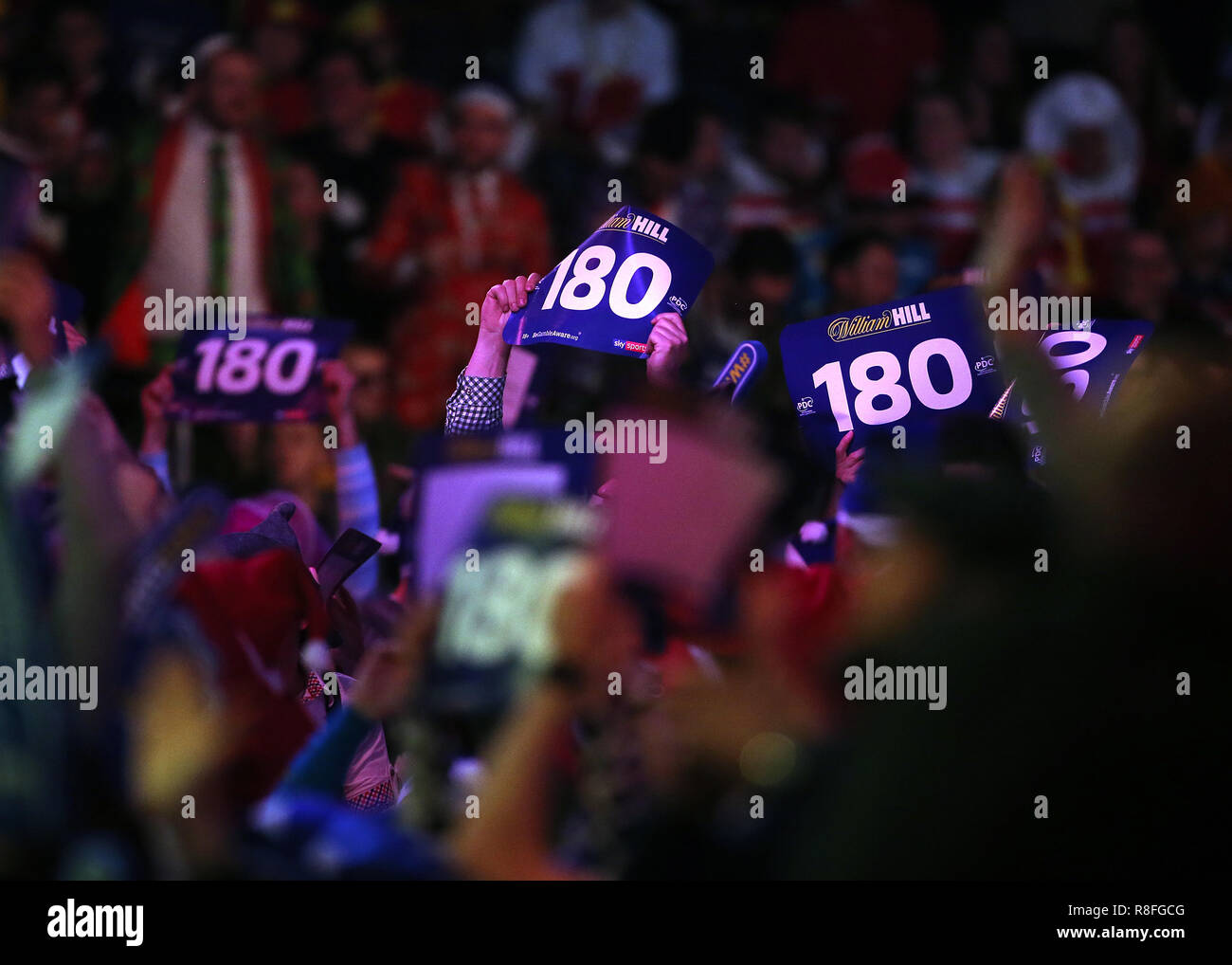 180 cards hi-res stock photography and images - Alamy