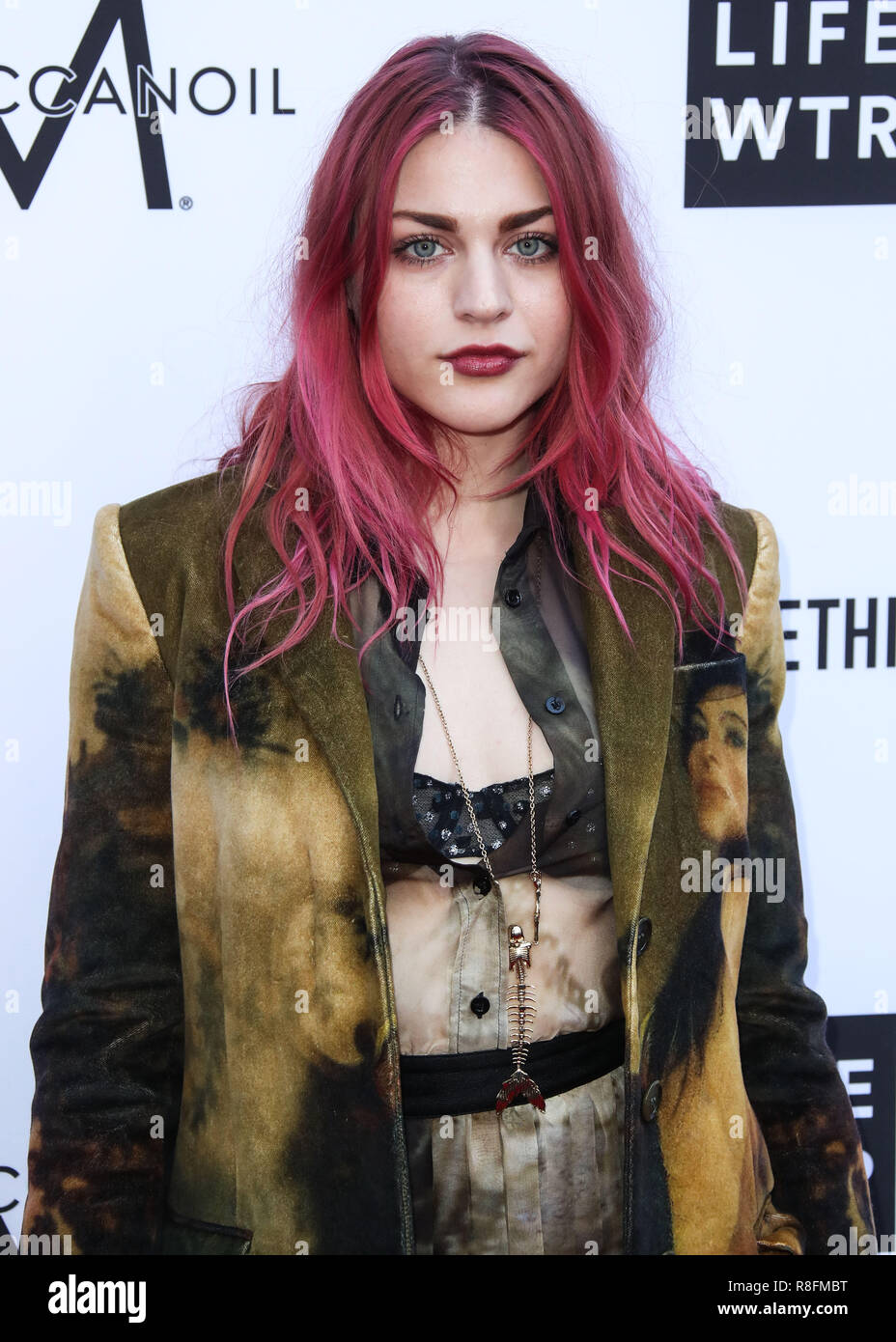 BEVERLY HILLS, LOS ANGELES, CA, USA - APRIL 08: Frances Bean Cobain at ...