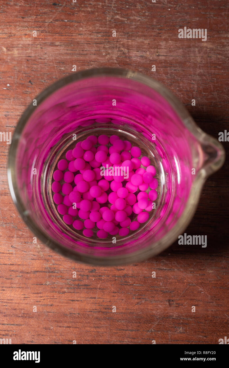 Pink alginate balls hi-res stock photography and images - Alamy