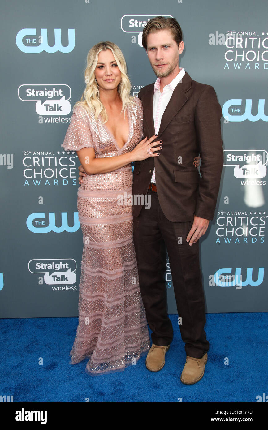 SANTA MONICA, LOS ANGELES, CA, USA - JANUARY 11: Kaley Cuoco, Karl Cook ...