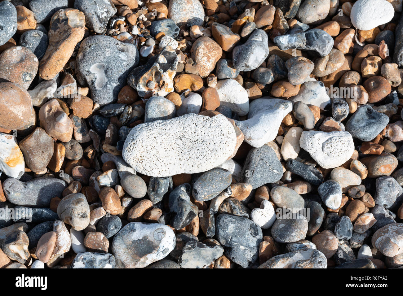 Chalk rocks and flint stones hi-res stock photography and images - Alamy