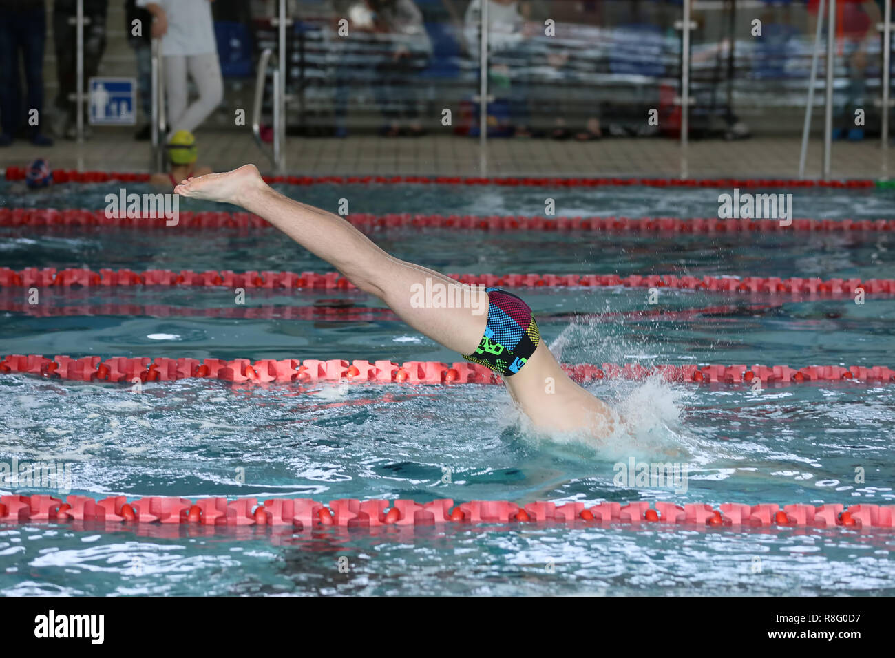 Lifestyle competitive swimming hi-res stock photography and images - Alamy