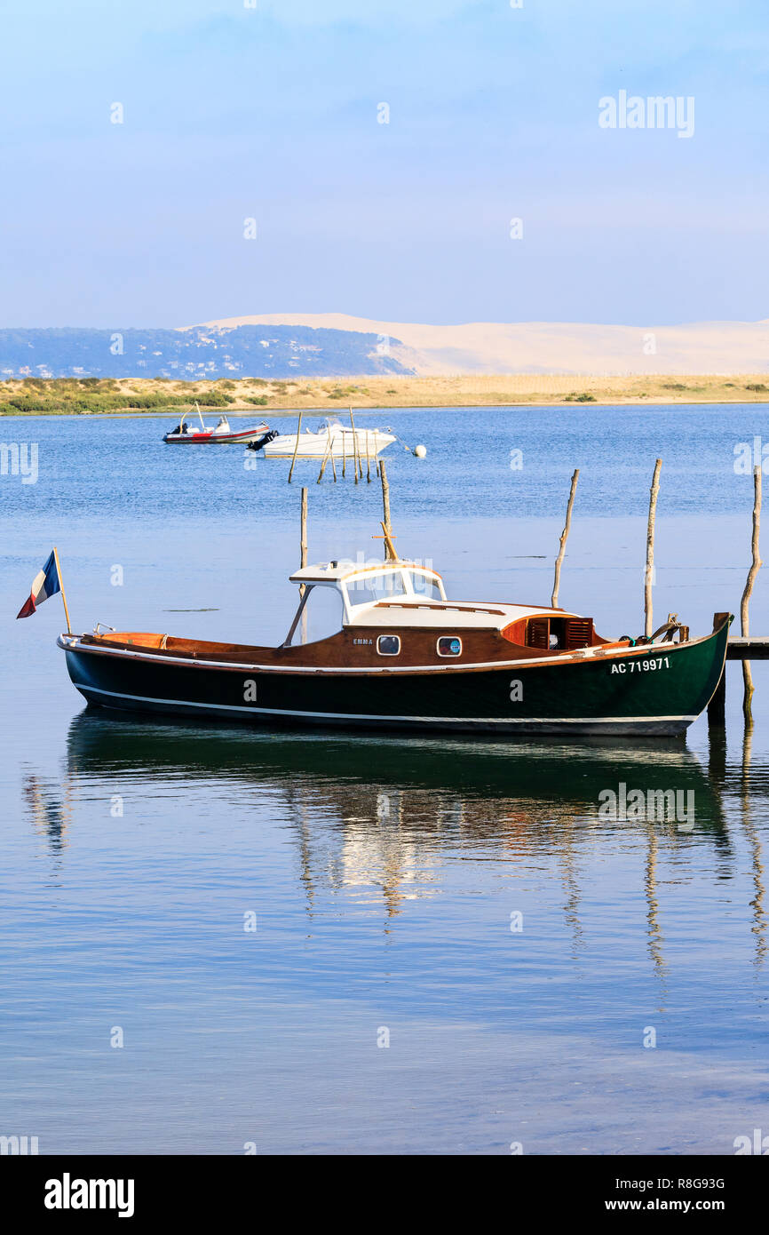 Cap Ferret Boat High Resolution Stock Photography and Images - Alamy