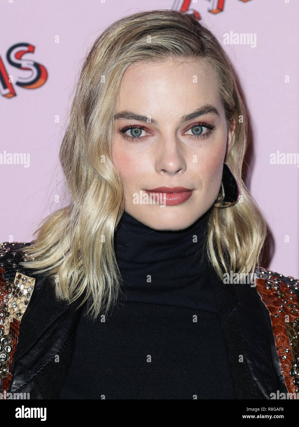 LOS ANGELES, CA, USA - DECEMBER 06: Actress Margot Robbie arrives at ...