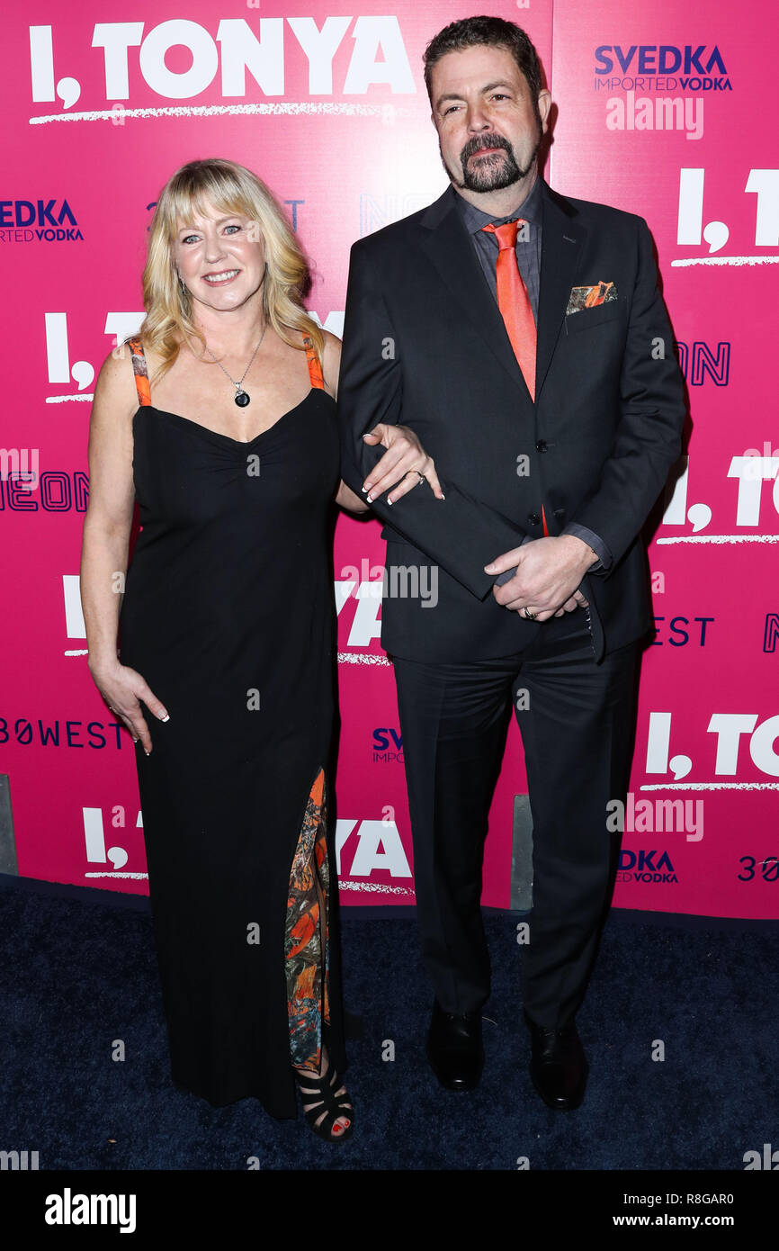 Tonya harding portrait hi-res stock photography and images - Alamy