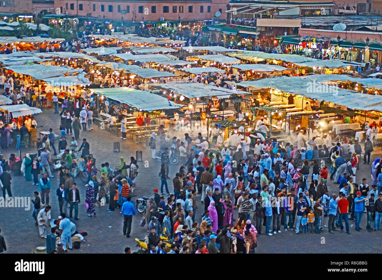 STREET MARKET, JEMAA-EL FNAS, MARRAKECH, MOROCCO. MAY 2011. Medina Old ...