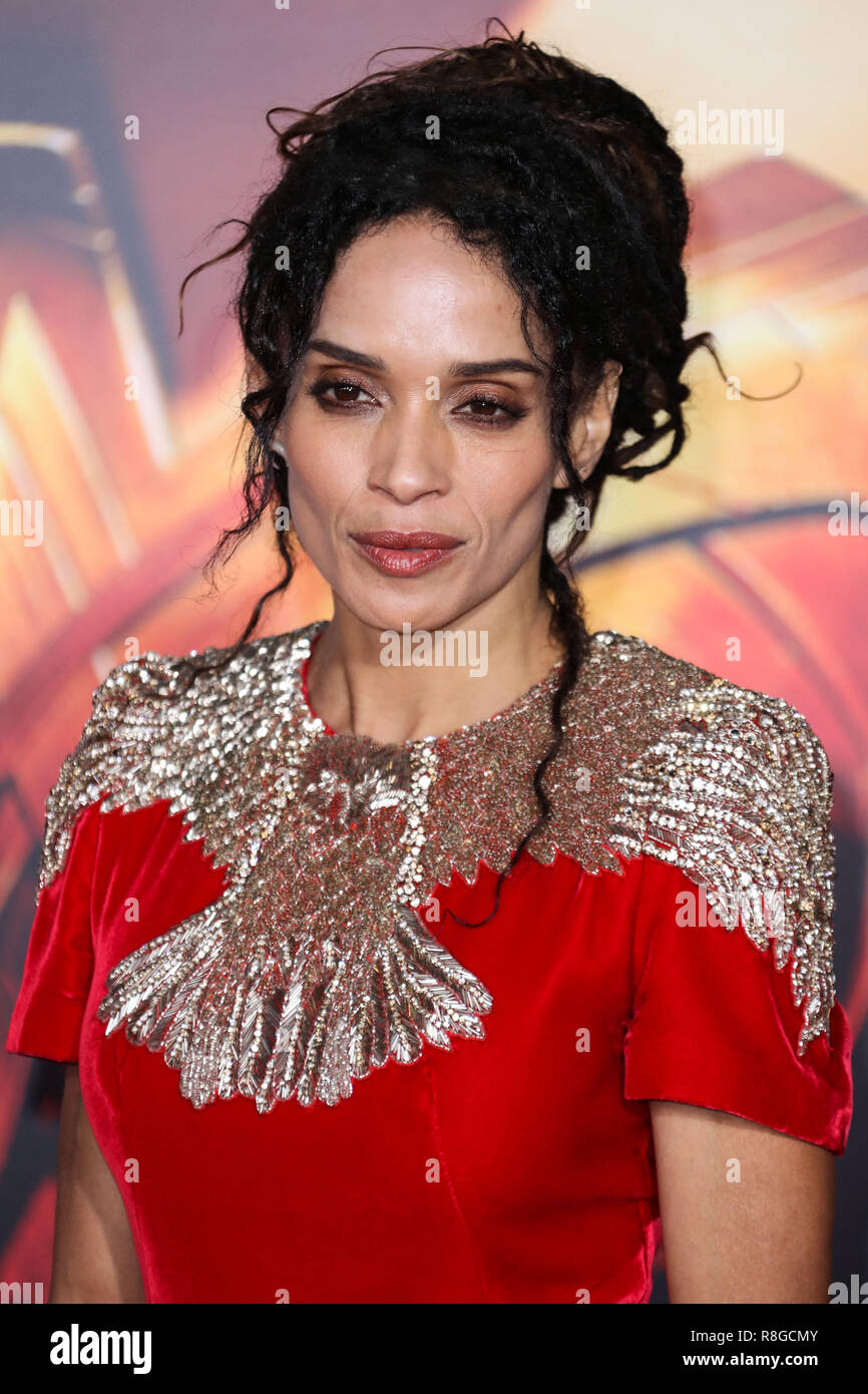 HOLLYWOOD, LOS ANGELES, CA, USA - NOVEMBER 13: Lisa Bonet arrives at ...