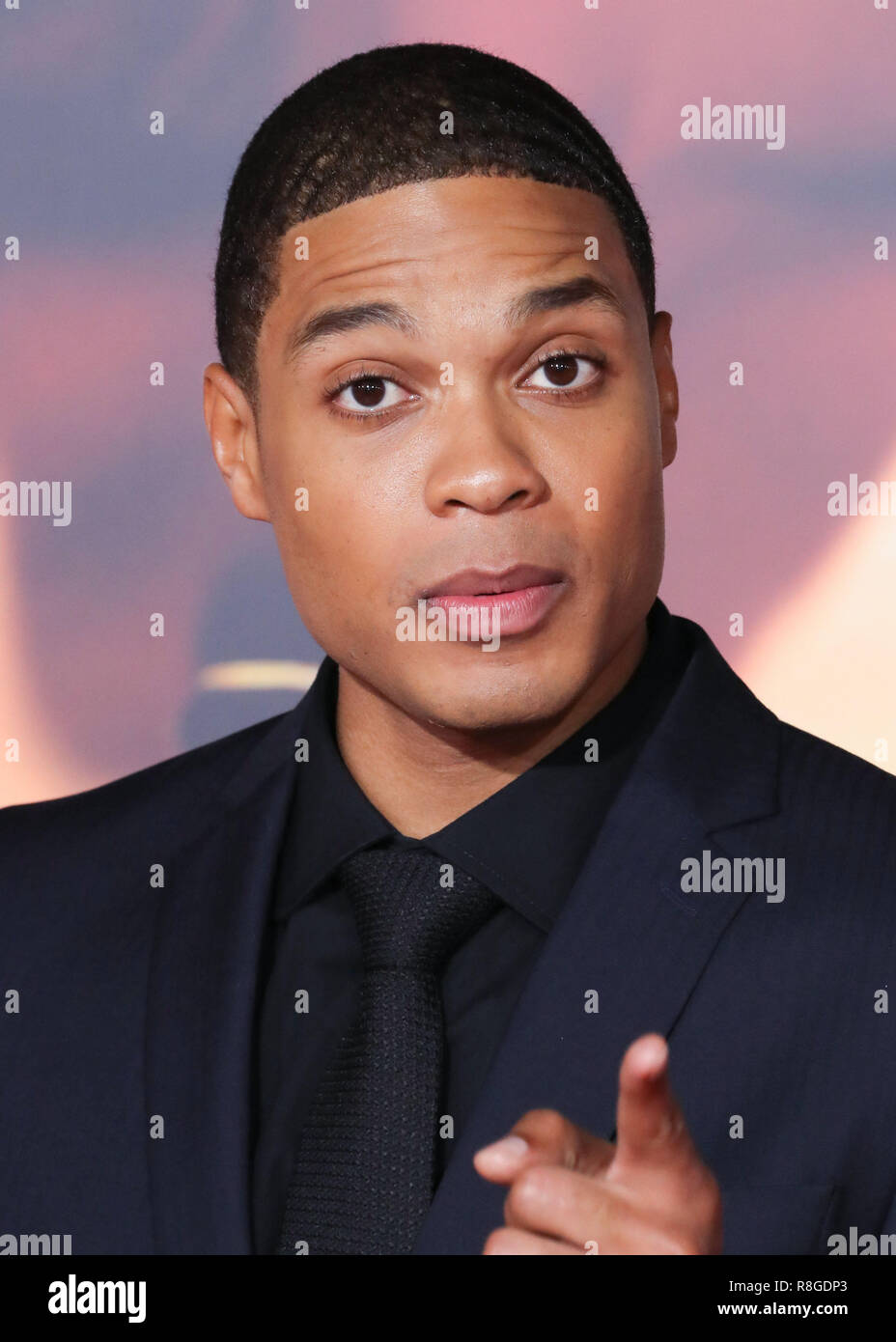 HOLLYWOOD, LOS ANGELES, CA, USA - NOVEMBER 13: Ray Fisher at the World ...