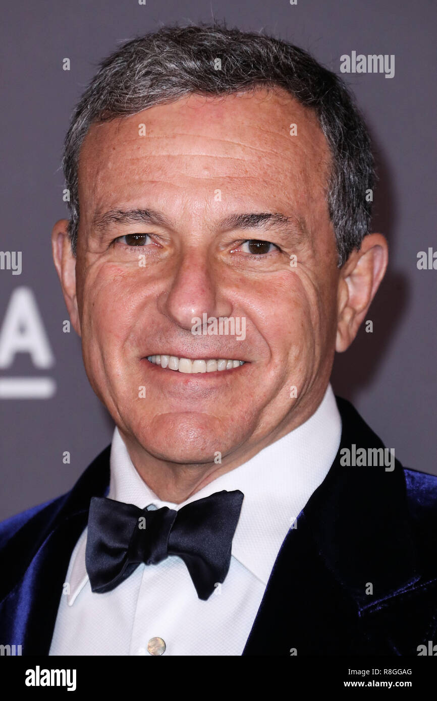 LOS ANGELES, CA, USA - NOVEMBER 04: Bob Iger arrives at the 2017 LACMA ...