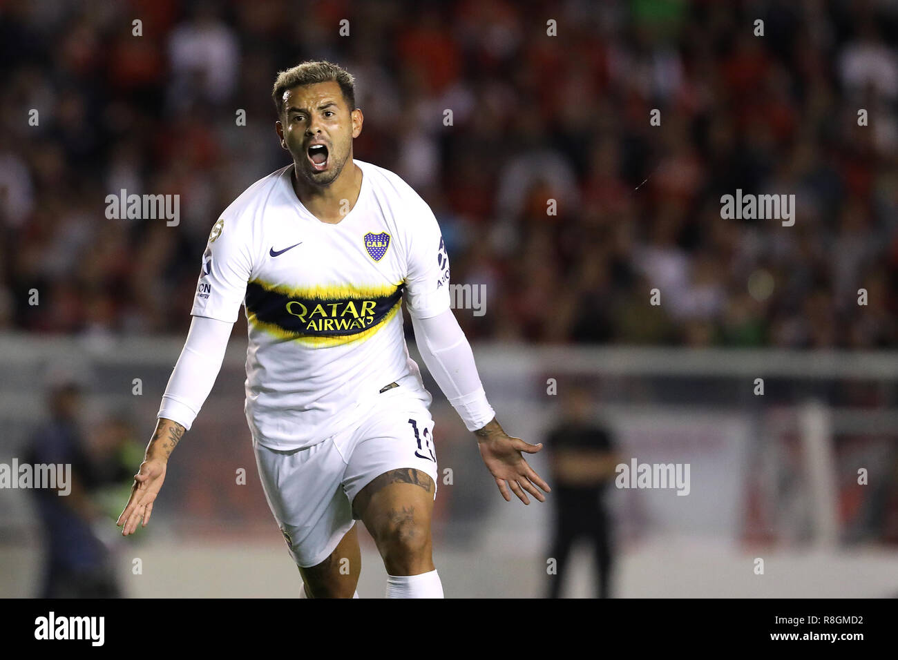Edwin cardona boca juniors hi-res stock photography and images - Alamy