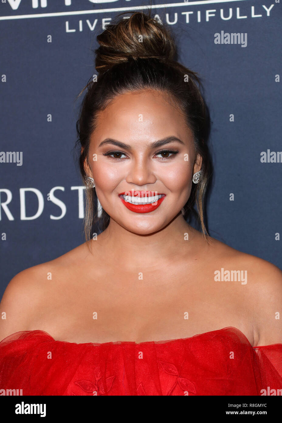 CULVER CITY, LOS ANGELES, CA, USA - NOVEMBER 11: Model Chrissy Teigen ...