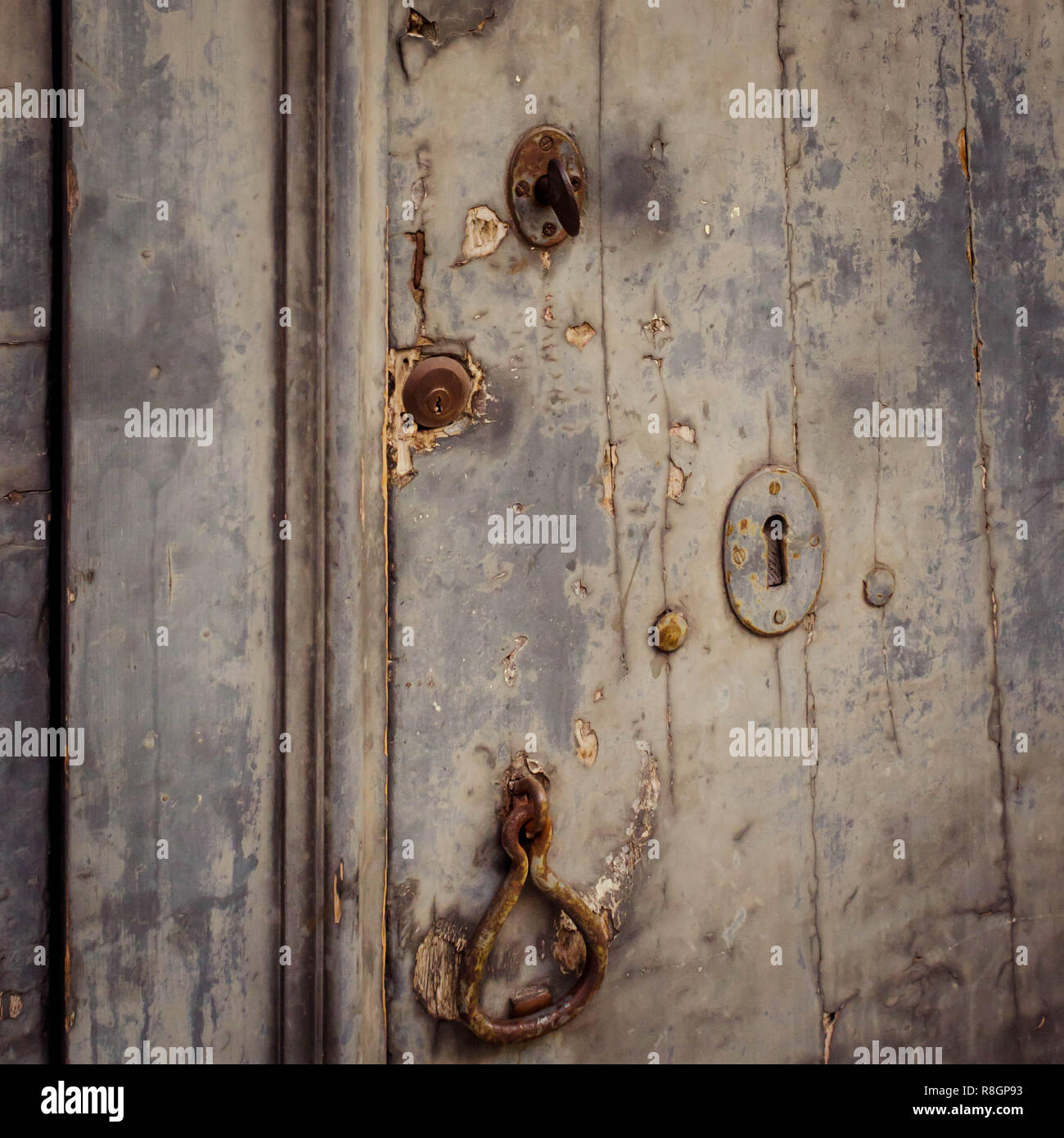 Ancient locks hi-res stock photography and images - Alamy