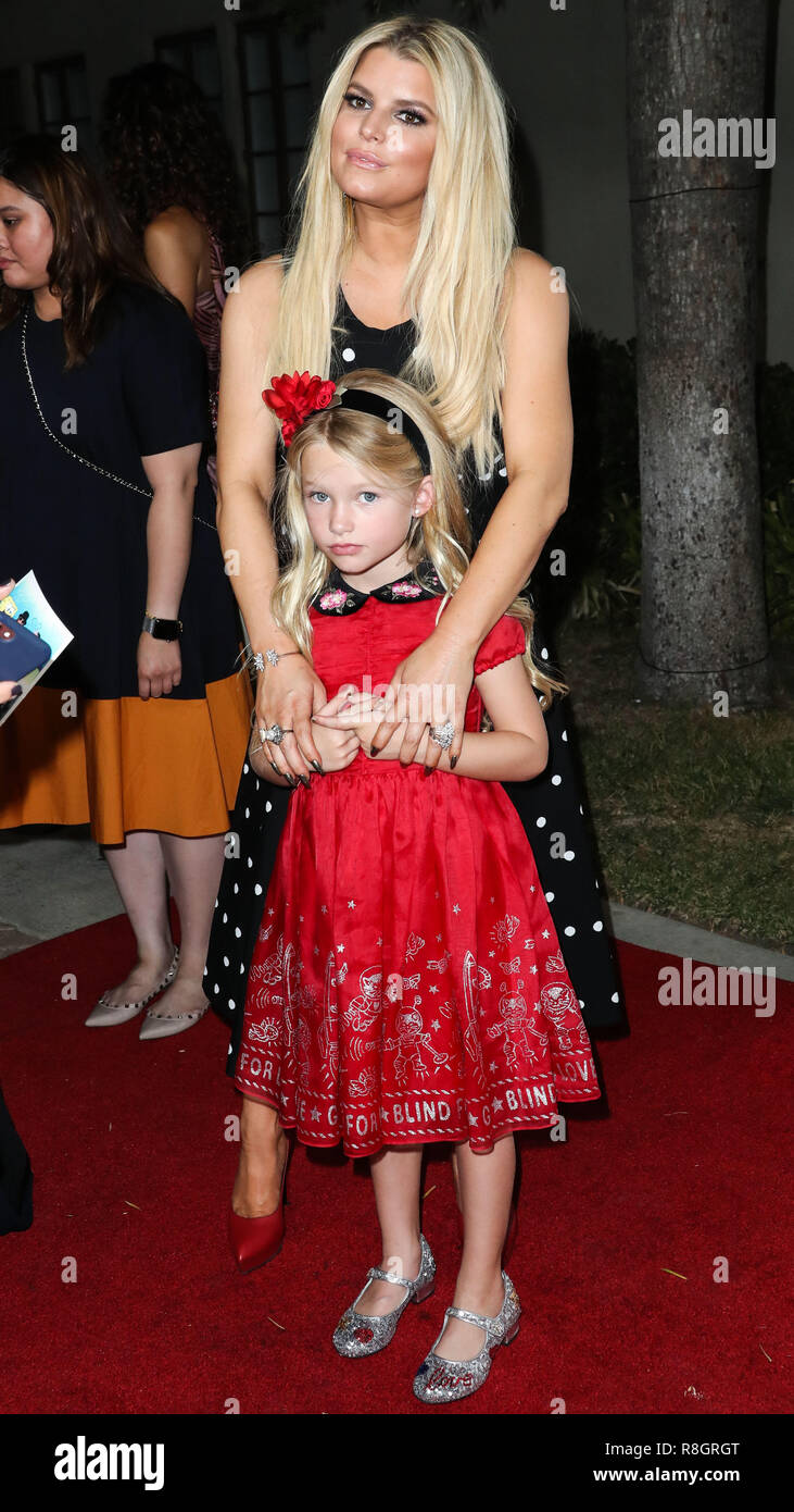 Lisa simpson photography hi-res stock photography and images - Alamy