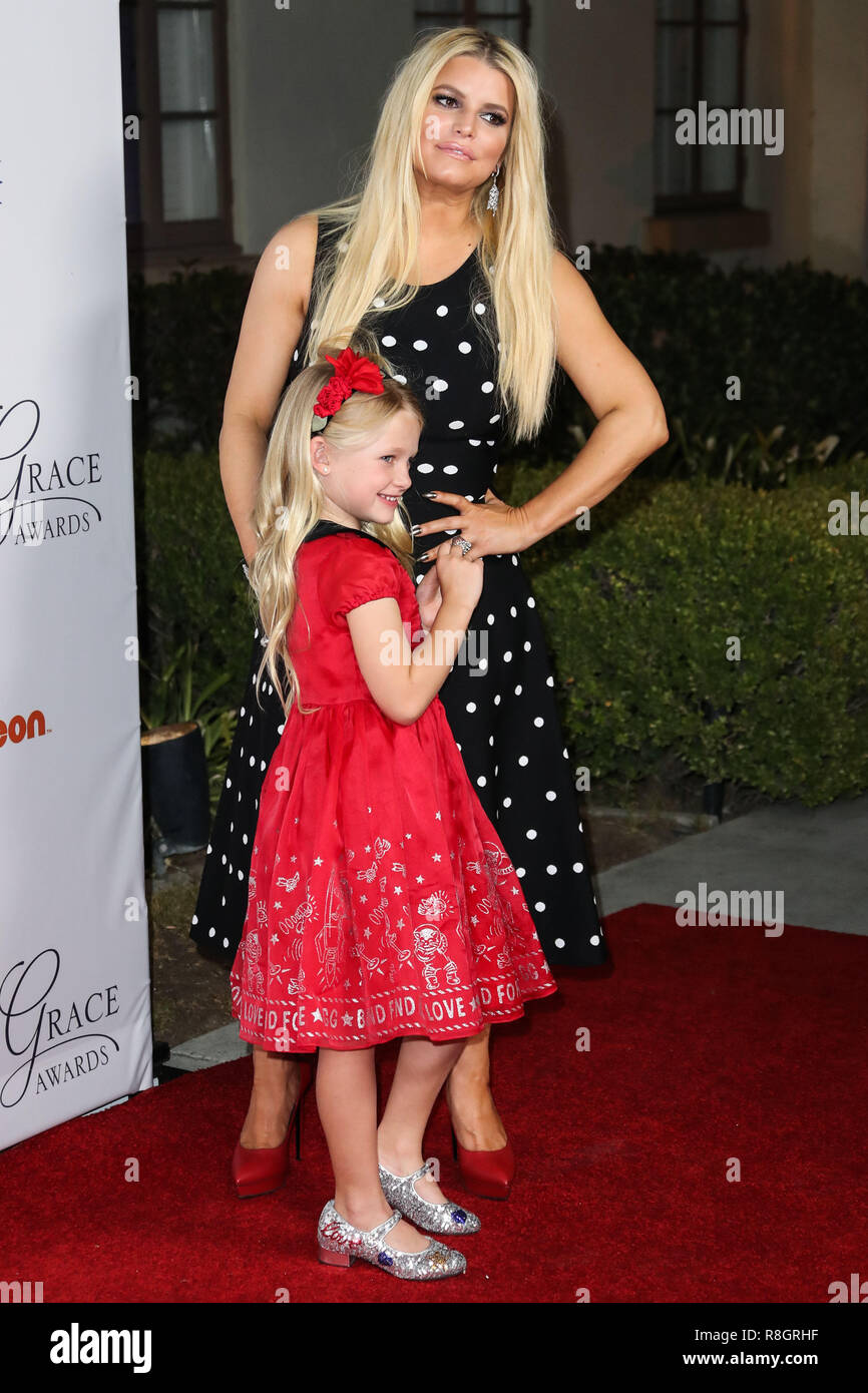 Lisa simpson photography hi-res stock photography and images - Alamy