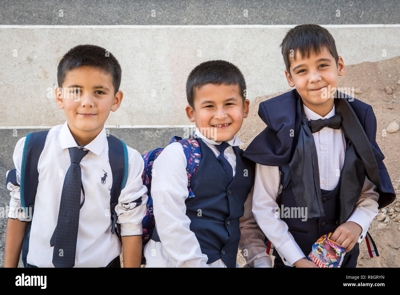 Uzbek boys hi-res stock photography and images - Alamy