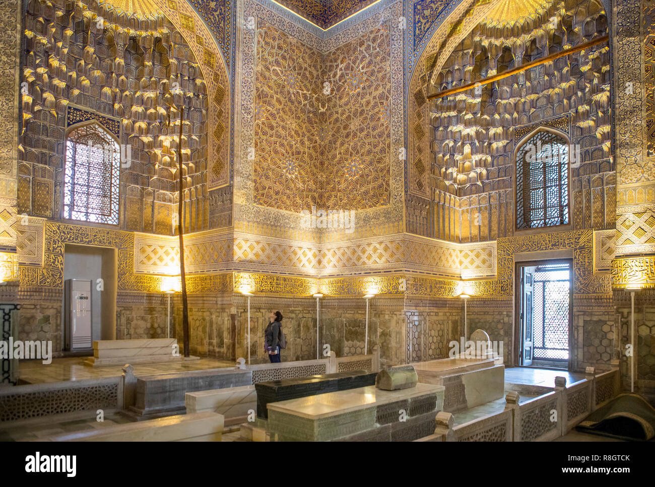 Guri amir mausoleum timur hi-res stock photography and images - Alamy