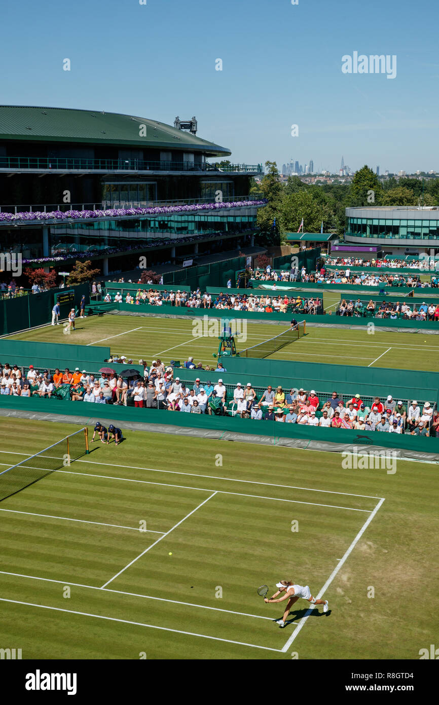 Day one wimbledon championships all england lawn tennis hi-res stock ...
