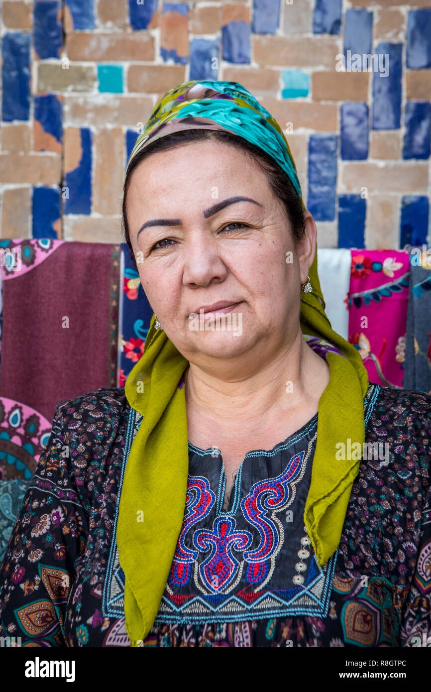 Portrait Uzbek Woman Uzbekistan Stock Photos & Portrait Uzbek Woman ...