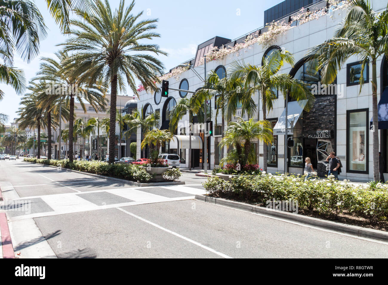 Luxury Shopping in Rodeo Drive Beverly Hills California Stock Photo - Alamy