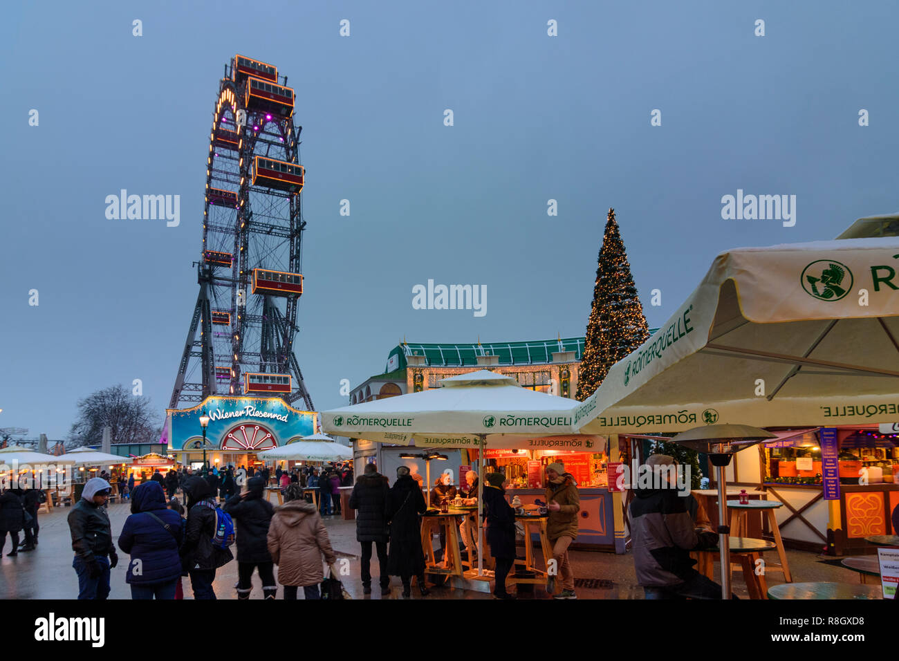 Wien, Vienna: Riesenrad (Ferris Wheel, giant wheel) in Prater Amusement ...