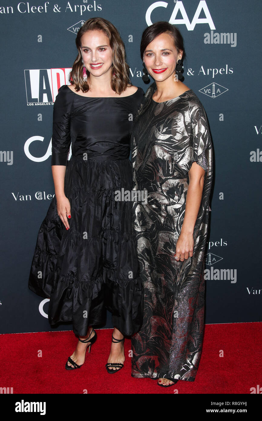 LOS ANGELES, CA, USA - OCTOBER 07: Natalie Portman, Rashida Jones at ...