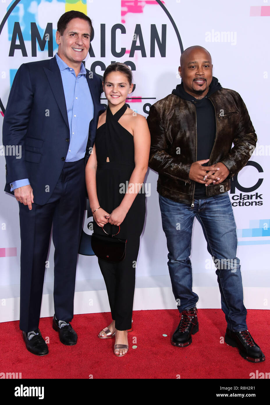 LOS ANGELES, CA, USA - NOVEMBER 19: Mark Cuban, Alyssa Cuban, Daymond ...