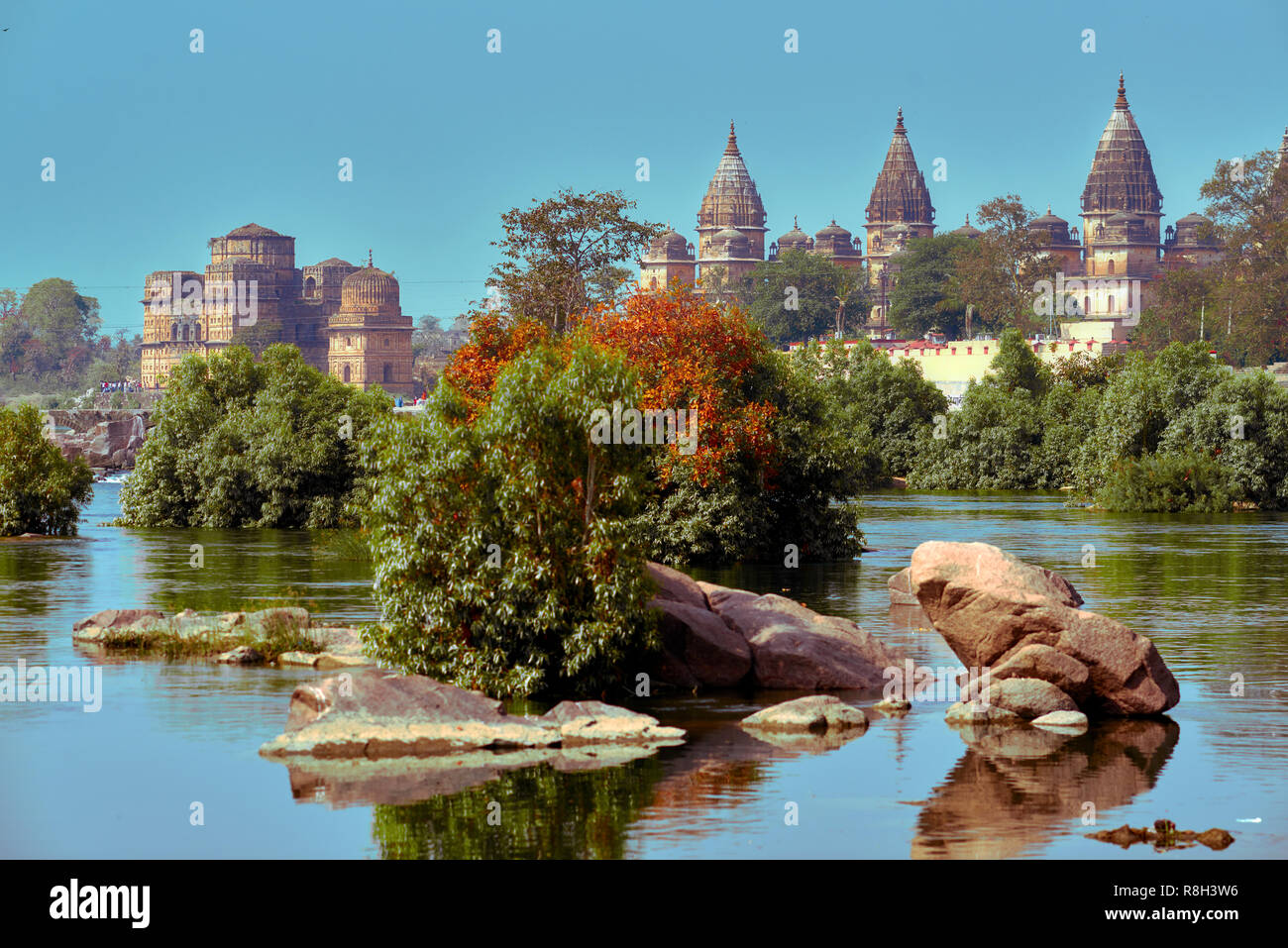 Orchha ram raja temple hi-res stock photography and images - Alamy