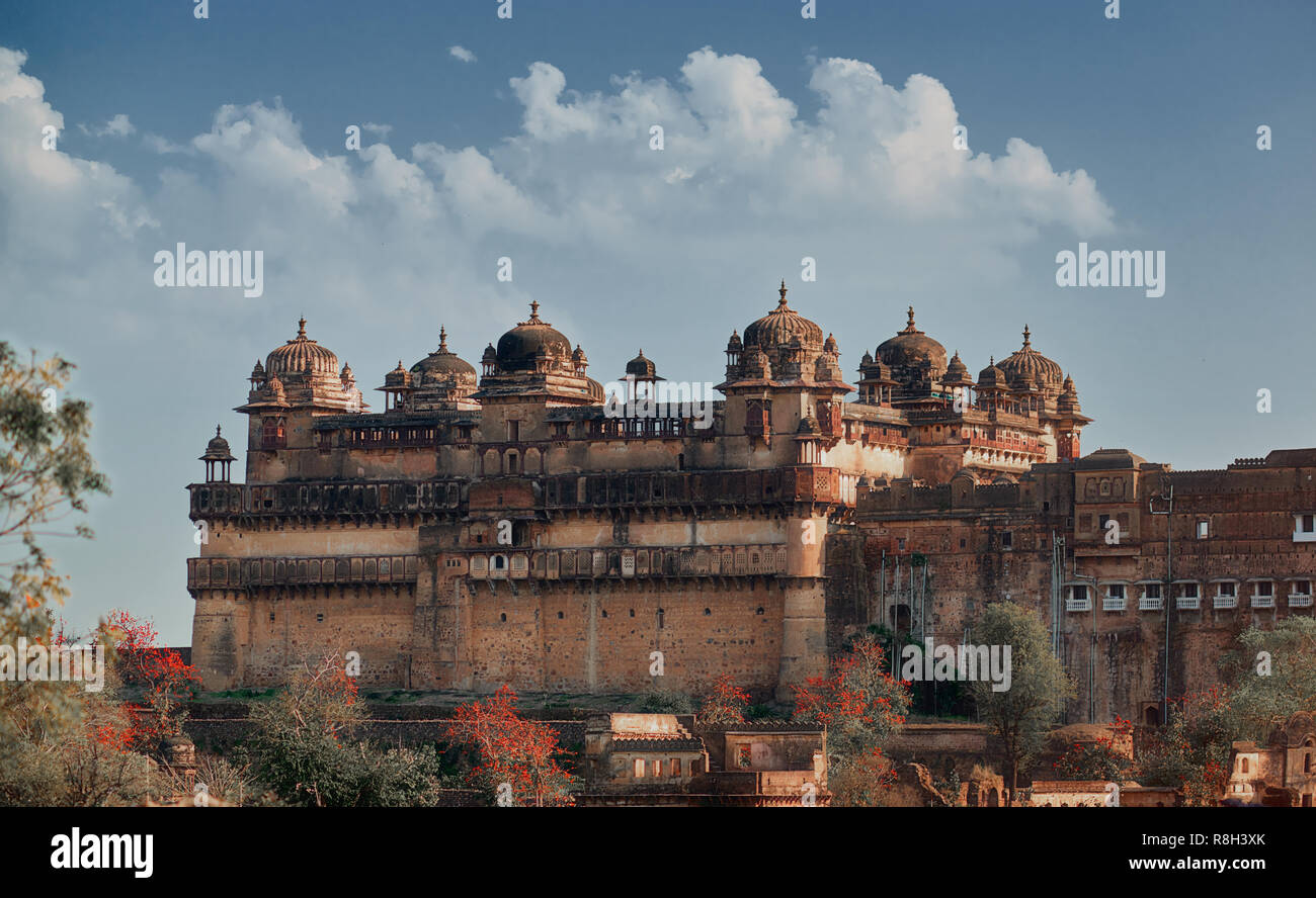 Jahangir Mahal, inside Orchha Fort. Orchha, Madhya Pradesh, India Stock ...