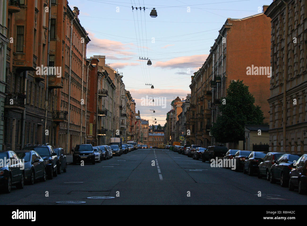 Petersburg street life hi-res stock photography and images - Alamy