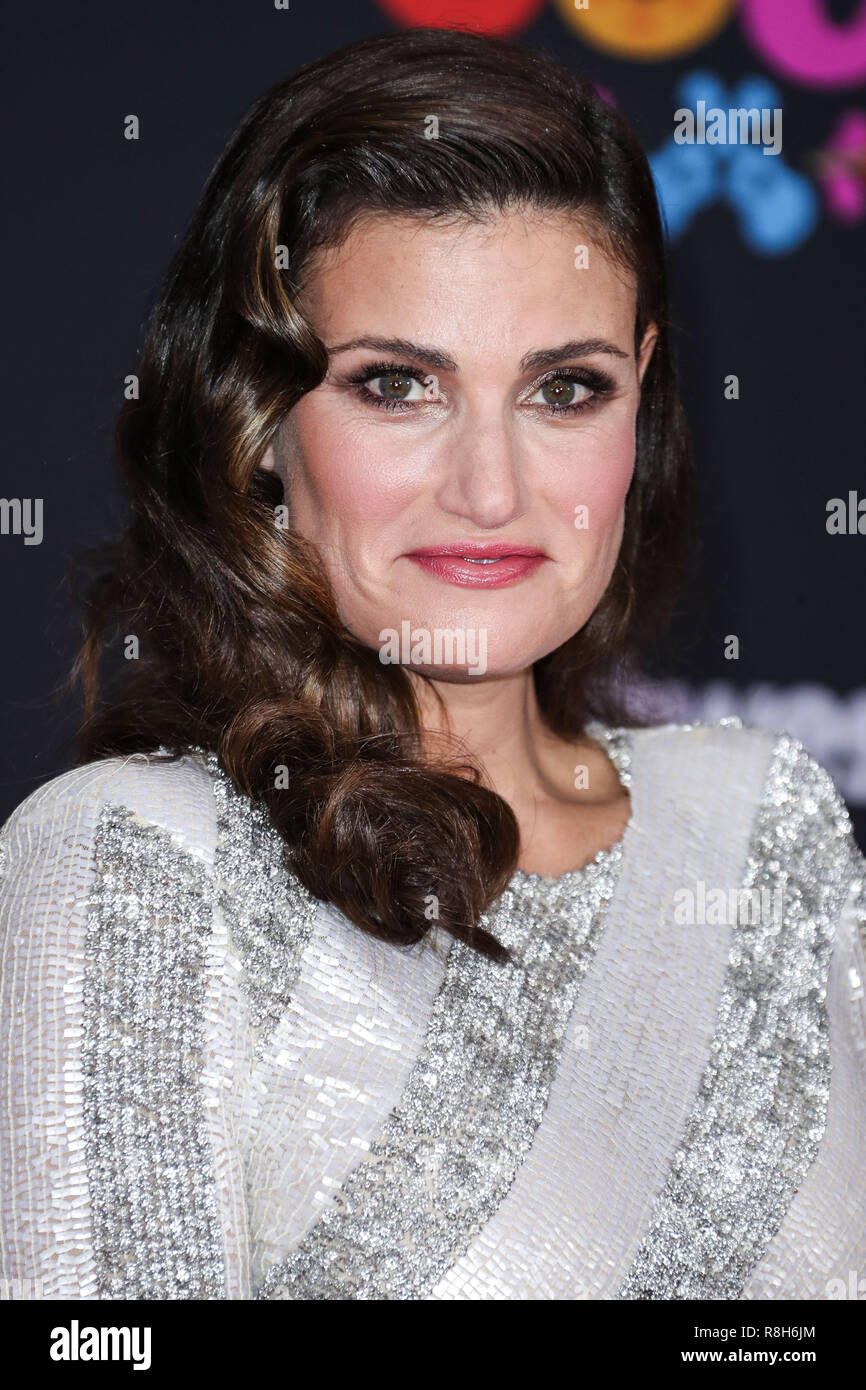 HOLLYWOOD, LOS ANGELES, CA, USA - NOVEMBER 08: Idina Menzel arrives at ...