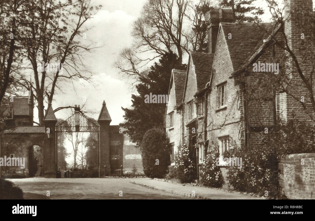 Sonning village near reading 1956 Stock Photo - Alamy
