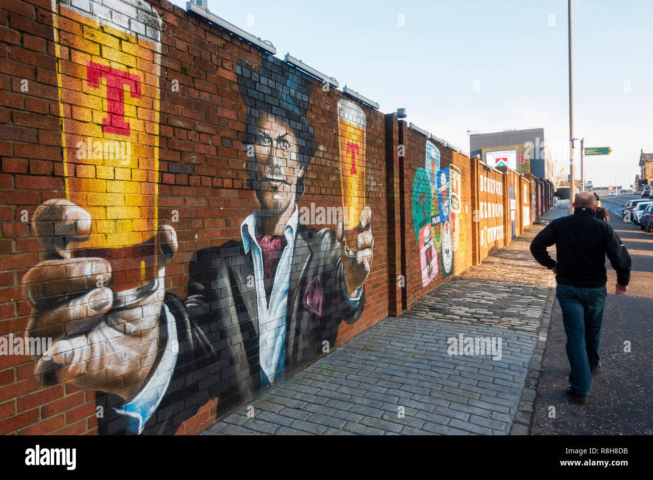 Tennent's lager beer hi-res stock photography and images - Alamy