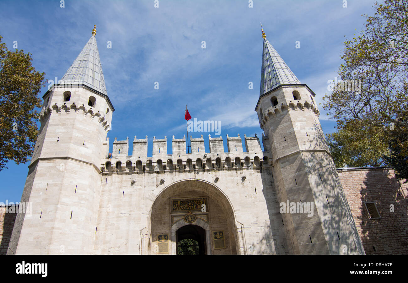 Topkapi Palace museum Day view in Istanbul, Turkey Stock Photo - Alamy