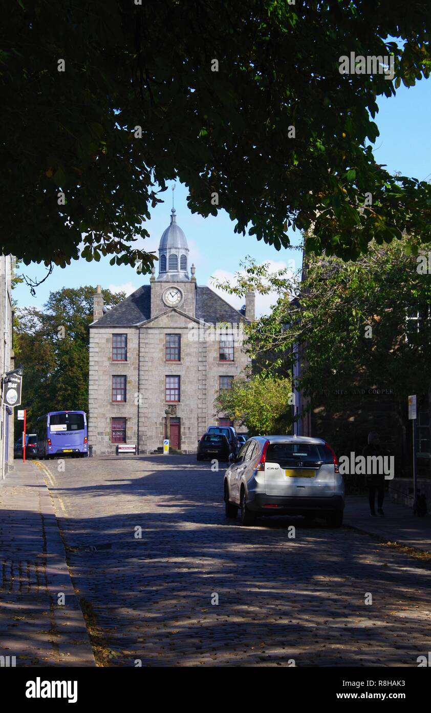 Town house clock tower aberdeen hi-res stock photography and images - Alamy